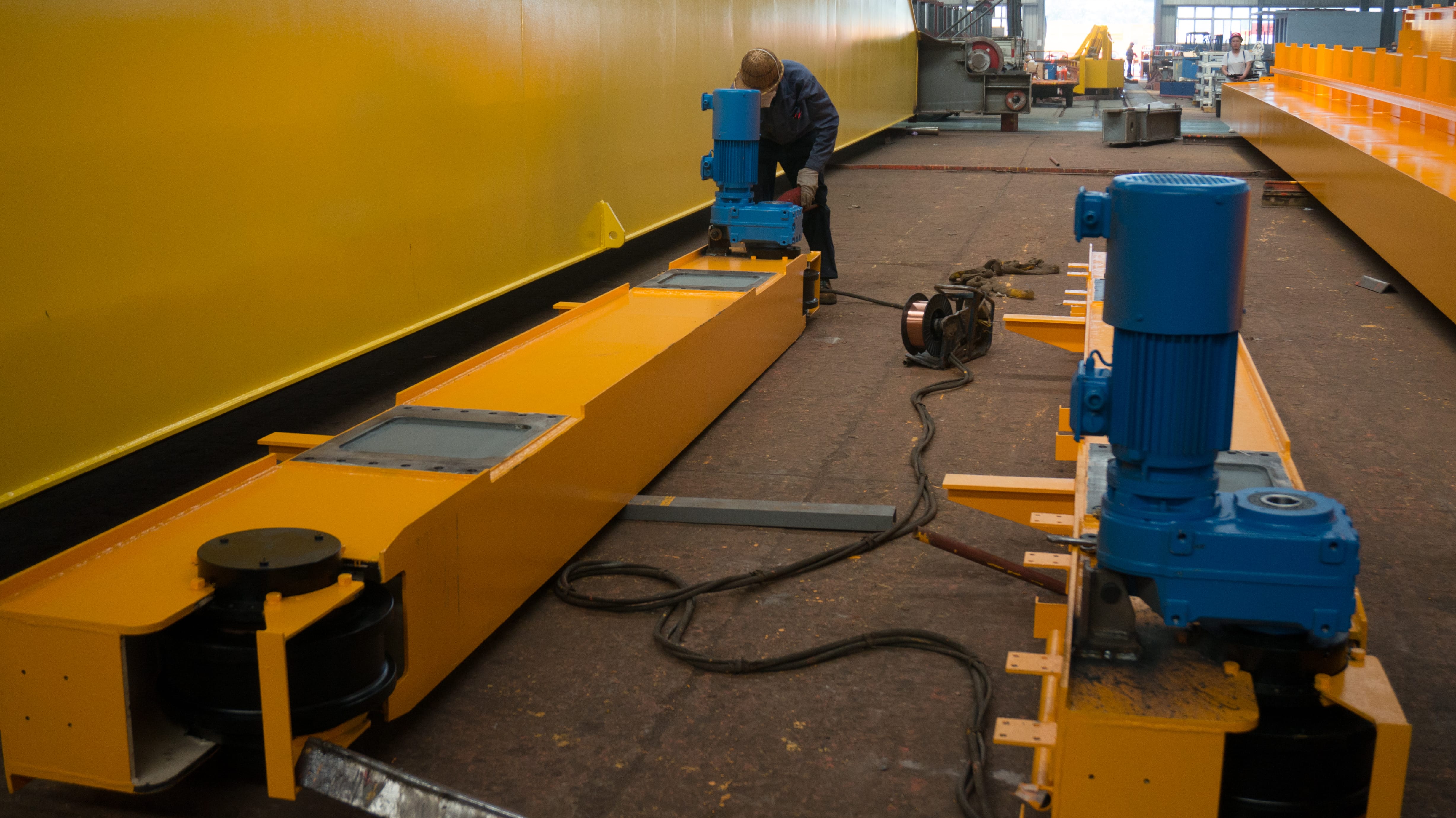 Crane End Carriages Manufacturer - WHCRANE