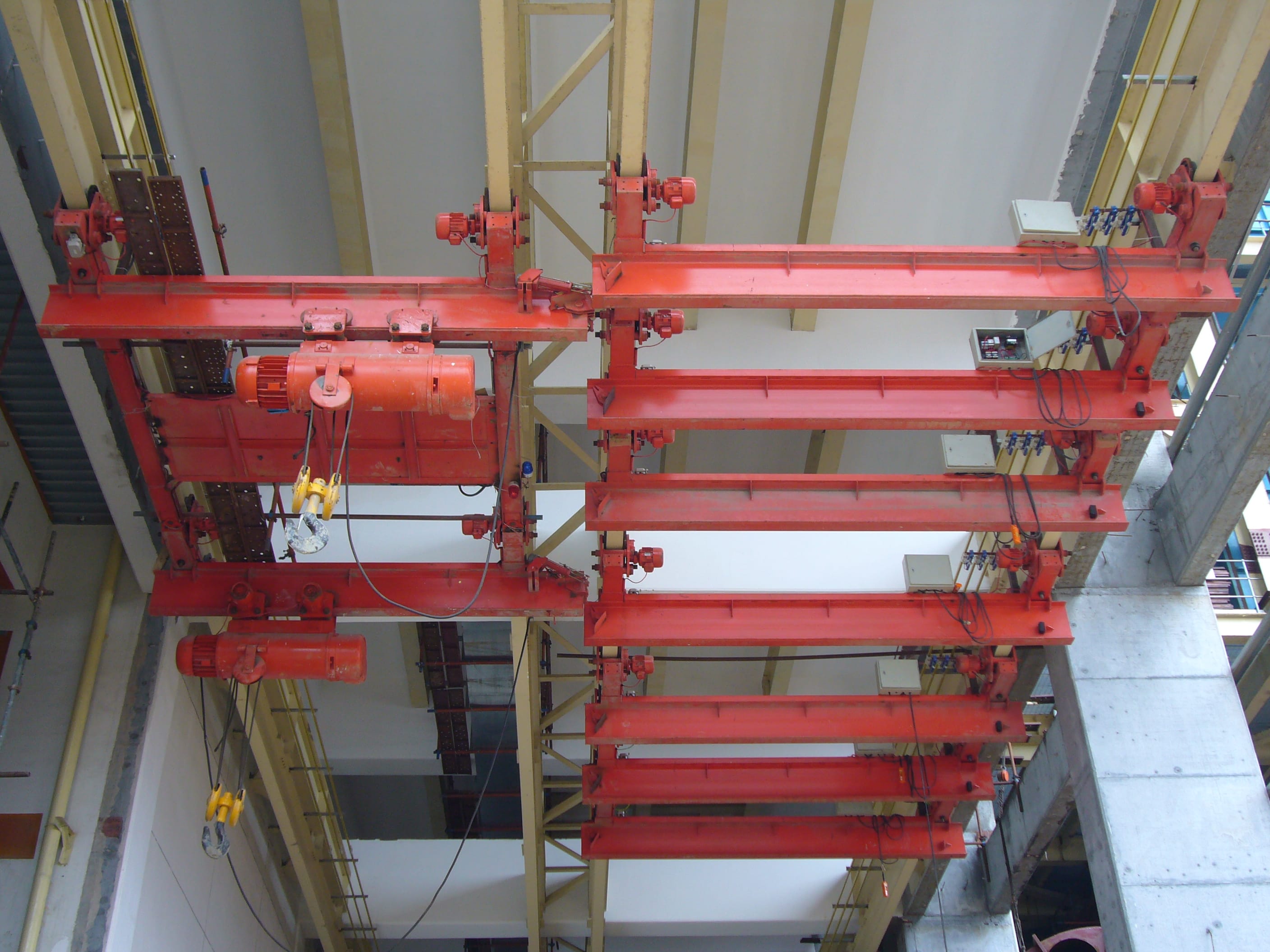 Electric Hanging Orbit Crane Manufacturer - WHCRANE